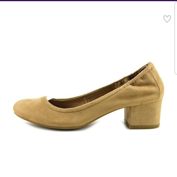 ziggy Soho | Shoes | Ziggy Soho Candace Tan Block Heel Elastic Upper ...